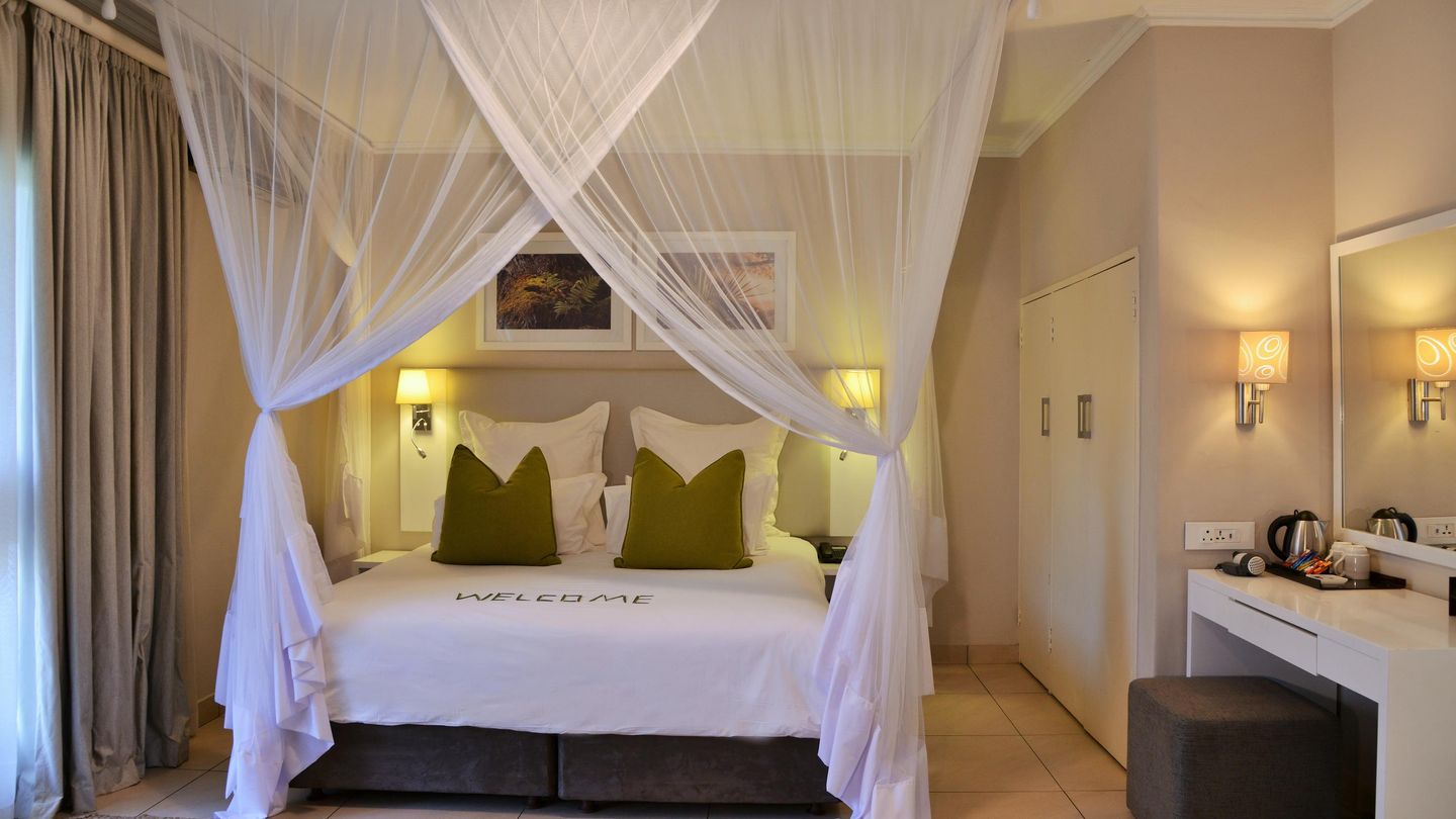 Cresta Sprayview Victoria Falls desde $1,962 ($̶3̶,̶5̶5̶2̶). Victoria ...