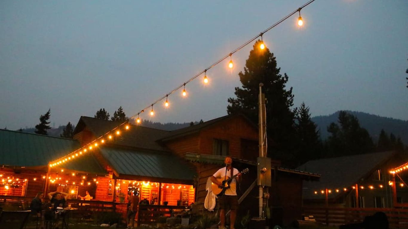 Squirrel Tree Resort desde $1,658 ($̶4̶,̶0̶5̶2̶). Leavenworth Resorts ...